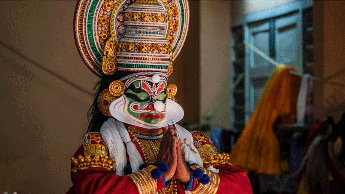 Glowing Colors - Emotions of God | Punit Sahu | Creative Hut