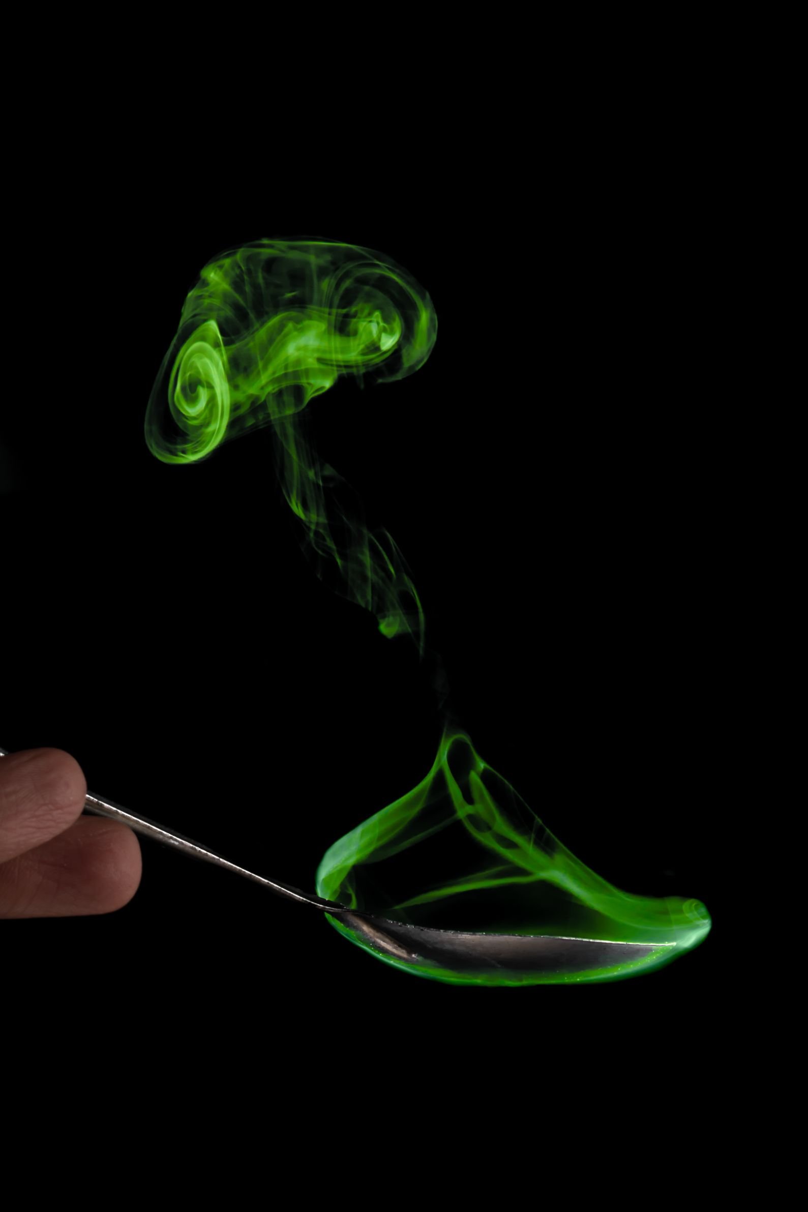 Captivating Smoke Art: Embracing the Aleatoric Beauty