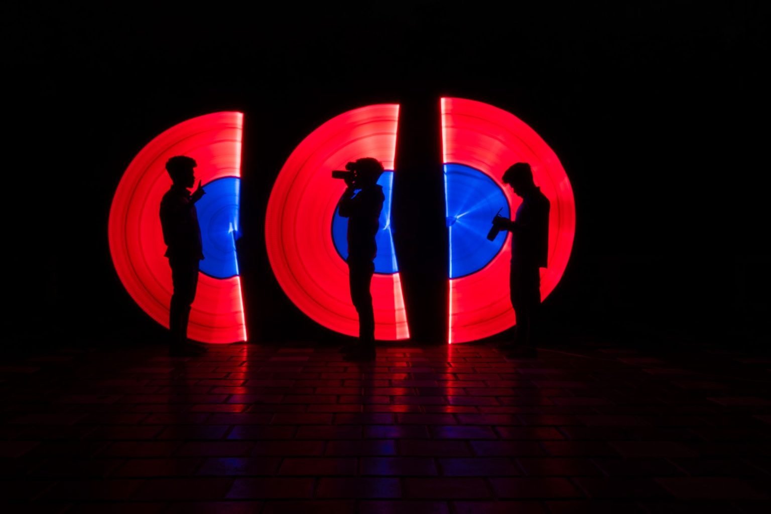 Mastering Light: The Art of Light Painting in Photography